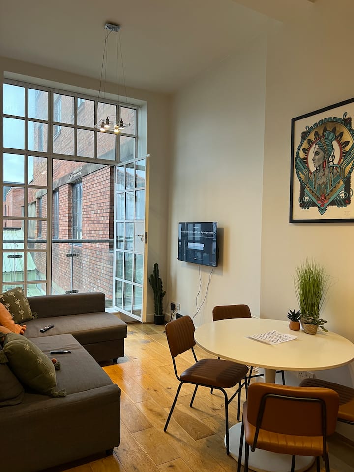 Stylish 2bed With Balcony (Free Parking From 2026) - Brístol
