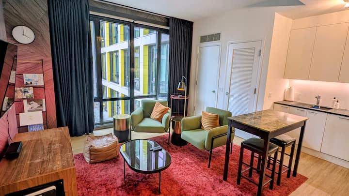 Liz Apartments Hummingbird Studio 421 - Washington, D.C.