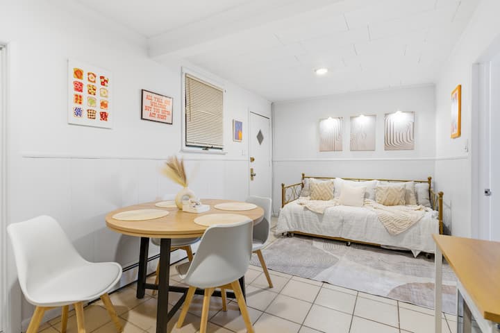 Food, Fun & Lights • Prudential, Ironbound, Nyc - Aéroport de New-York Newark-Liberty (EWR)