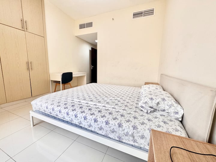 Blue Horizon Al Khan Three Bedroom - Charjah