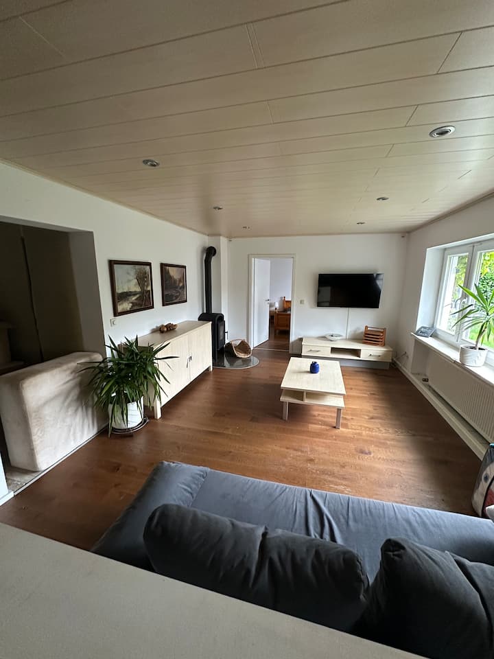 Idyllische Wohnung In Ruhiger Lage In Der Nähe A6! - Neumarkt in der Oberpfalz