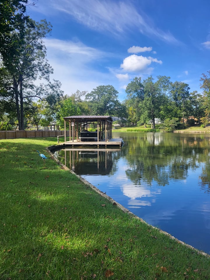 Blue Heron Getaway - Malvern, AR