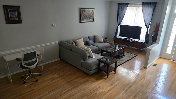 3-bedrooms-3.5 Bathrooms Townhome-gaithersburg Md - Rockville, MD