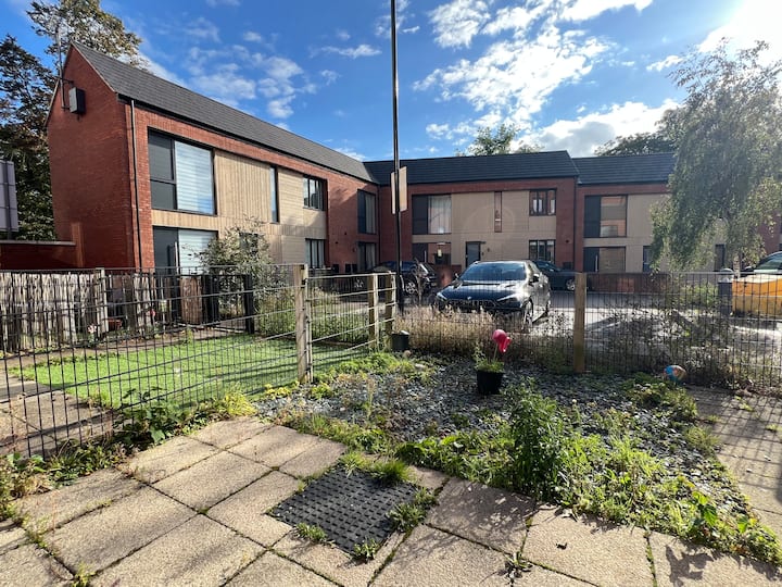 Modern New Build 3 Bed House Manchester Stockport - Manchester