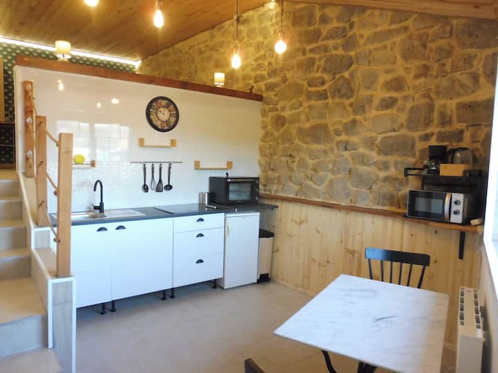 Petit Appartement En Centre Village - Joyeuse