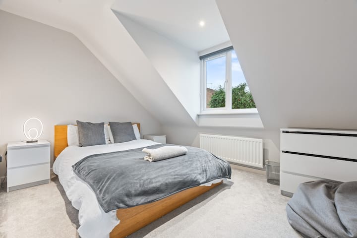 Cozy Double Room In Great Location - St Albans