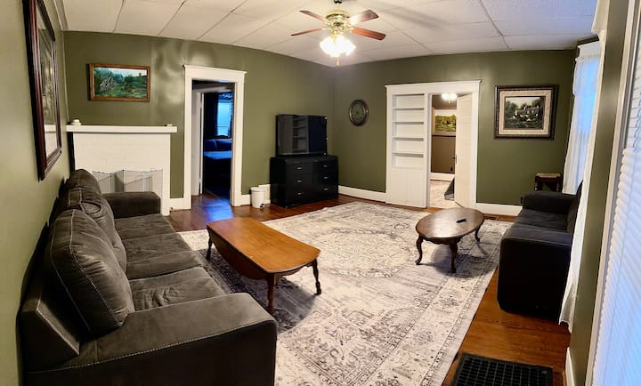 Jade Junction - East Fork Lake, Olney