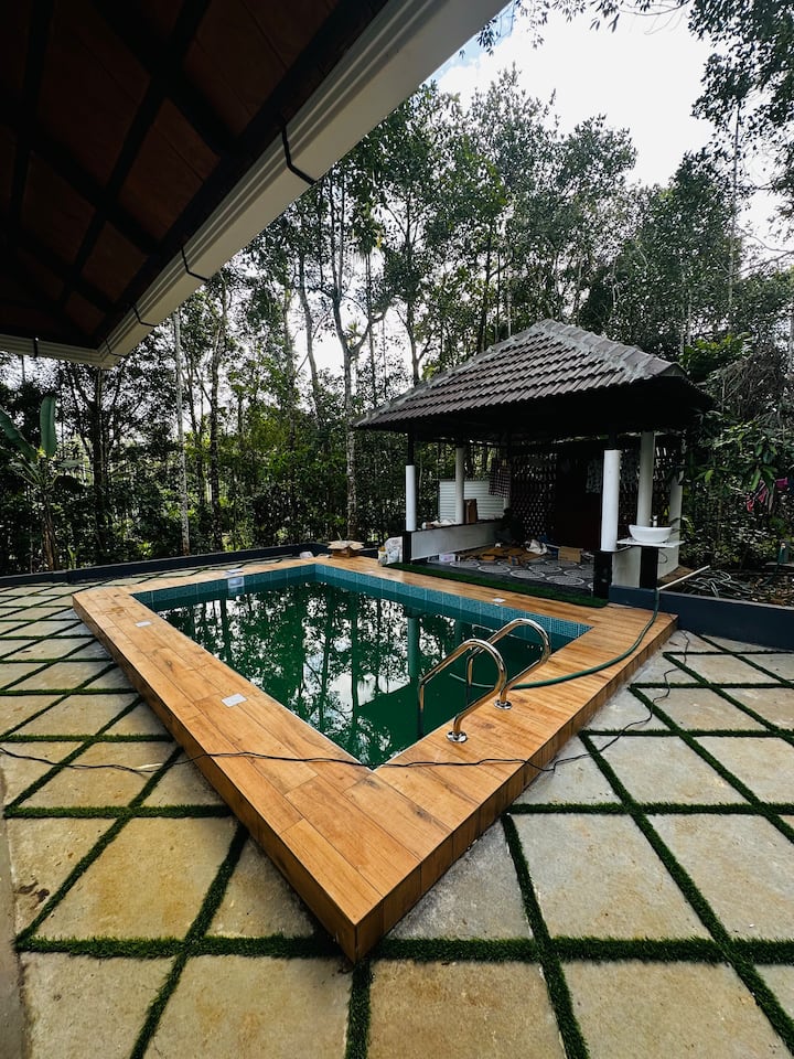 Thunderhill By Casablanca - A Premium Pool Villa - Kerala