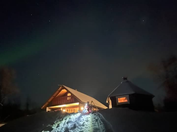 Koselig Tømmerhytte Med Grillstue. - Alta