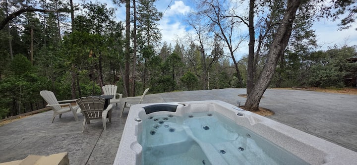 Raccoon Hollow~fire Pit~spa~king Bed~bass Lake - North Fork, CA