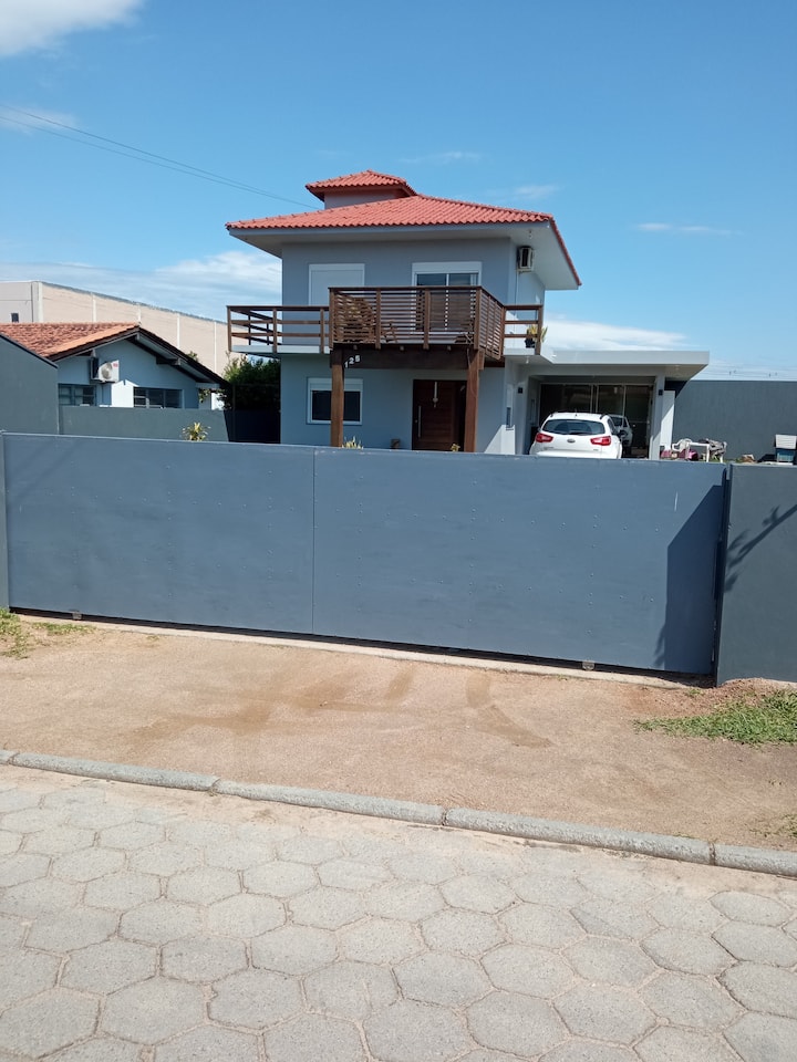 Casa Lar Doce, Em Garopaba/sc. - Garopaba