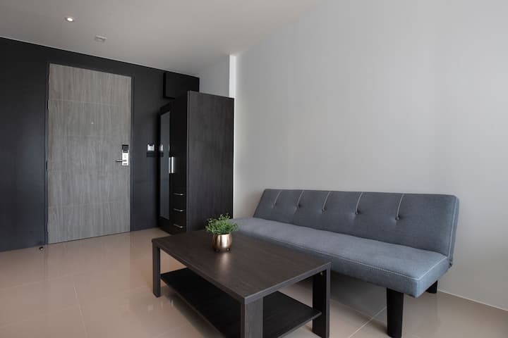 Utc B326 • Cozy 1br Condo Monthly Stay Pool & Gym - Phuket
