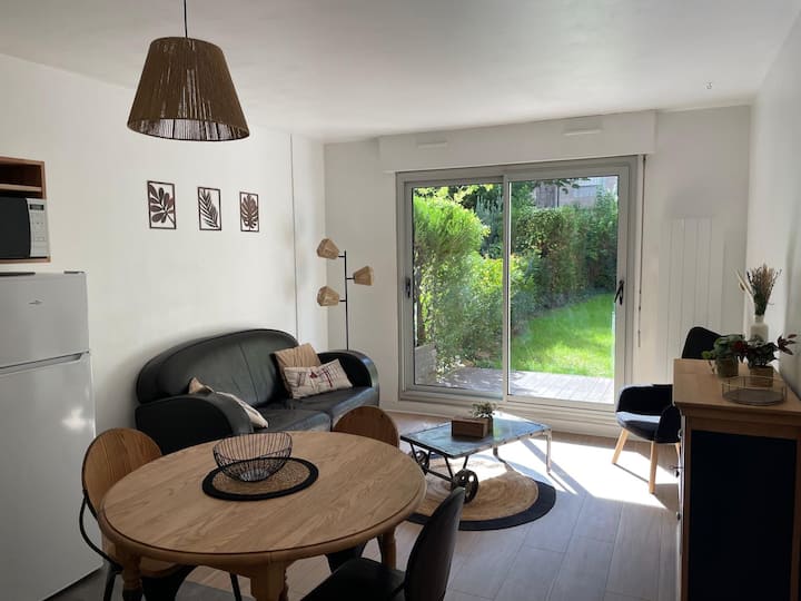 Appartement Paisible Avec Terrasse Et Jardin - Montrouge
