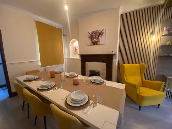 Winter Wonderland Air Bnb Brighton Street - Stoke-on-Trent