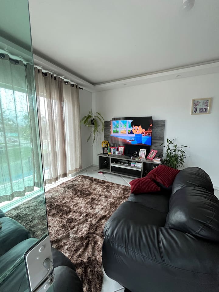 Sobrado Próximo à Praia - Guaratuba