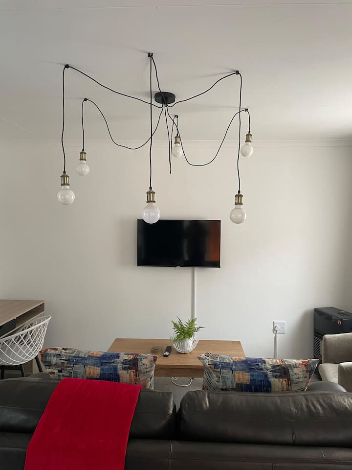 Unit 8. 1 Bedroom Apartment - Ladysmith