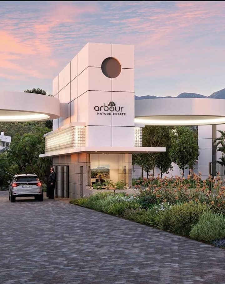 16 Hyacinth Home Away From Home - George