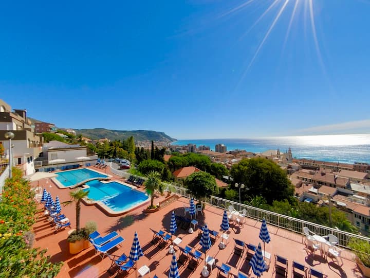 Pietra Ligure §Pool And Beach§ 5 People - Pietra Ligure