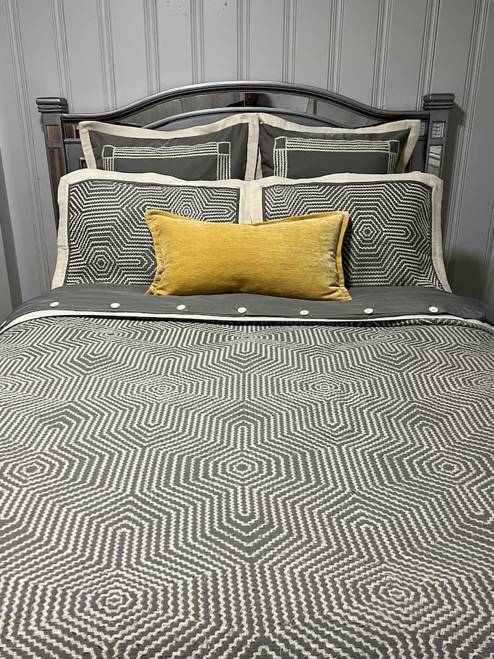 Heart Of The City (9 Min. From A&t College) - Greensboro, NC