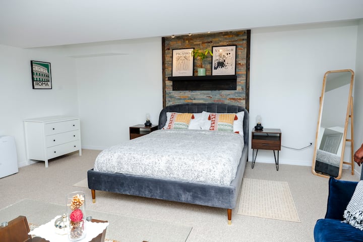 Modern Private Suite With Free Parking & Fast Wifi - Ottawa