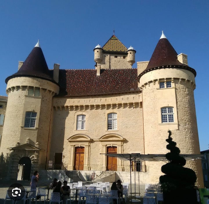 Appartement T4 à Louer Avec Un Garage - Vals-les-Bains