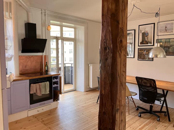 Cozy Apartment W/balcony In The Heart Of Nørrebro - Copenhague
