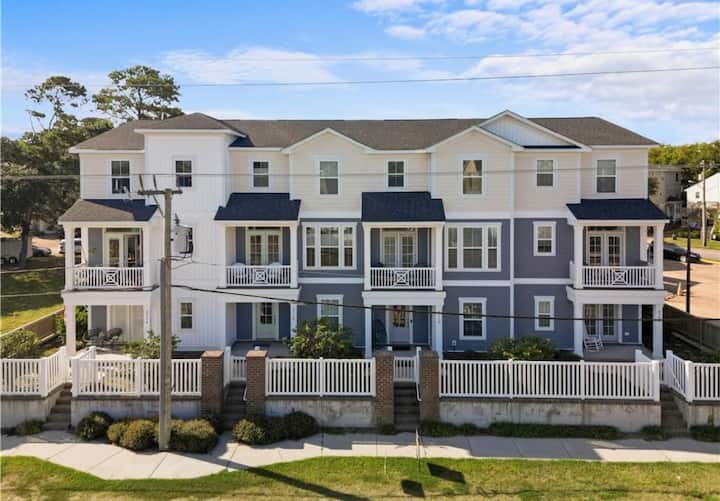 3 Bd 3.5 Ba Beach Home - Just Steps To The Sand - Virginia Beach, VA