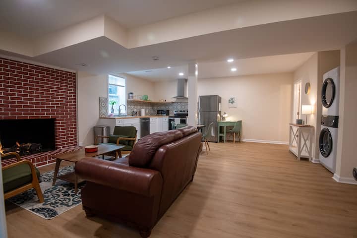 Modern Apartment By The Battlefield - Marietta, GA