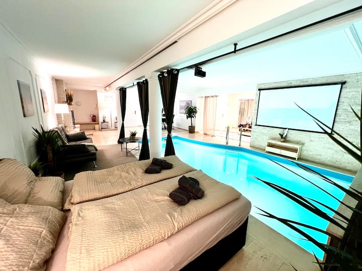 Uno Pool Apartment - Bécs