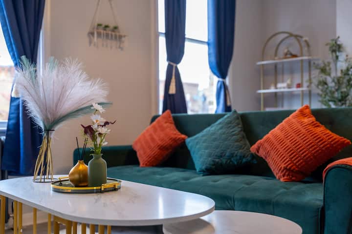 Luxury 2-bedroom Home - Minutes To Central London - London, UK