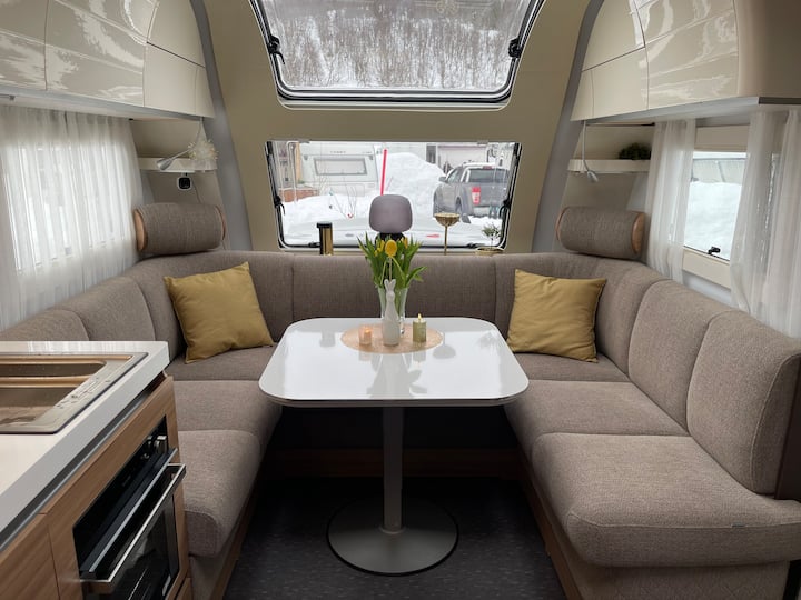 Campingvogn På Fast Plass - Harstad