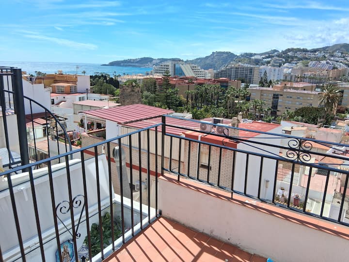 Casita Marina: Charming Tiny House With Sea Views - Almuñécar