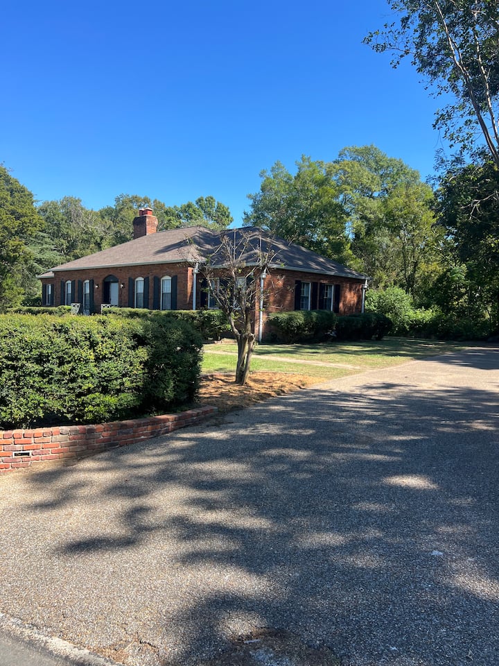 Massey’s In The Park - Vicksburg, MS