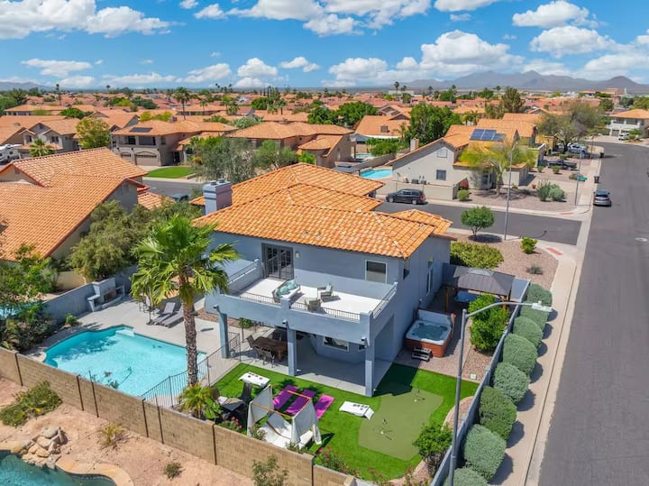 Private Resort Vibes | Pool, Hot Tub & Arcade Fun - Scottsdale, AZ