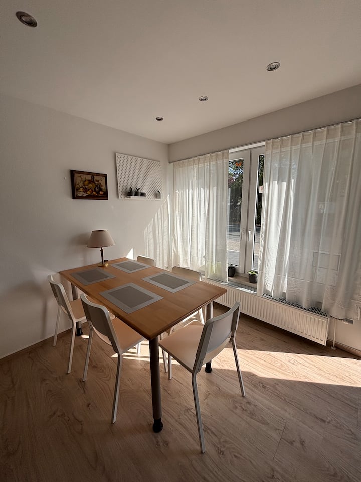 Gemütliche Wohnung An Der Antoniuslinde Im Kurort - Erwitte