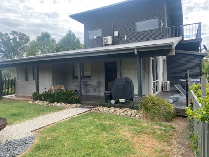 Unit 1 At Goulburn River Lodge - Alexandra