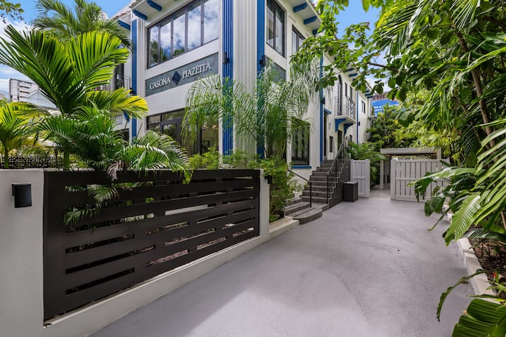 Exclusive 10br Designer Estate Near Beach W/ Power - Puerto Rico