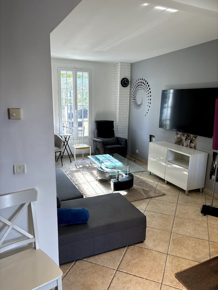 Maison Moderne Avec Jardin Espace Télétravail - Tremblay-en-France