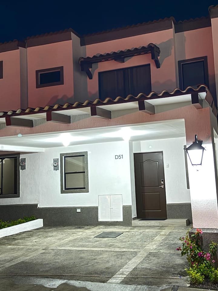 Luxury Cozy Home Pbd51 - El Salvador