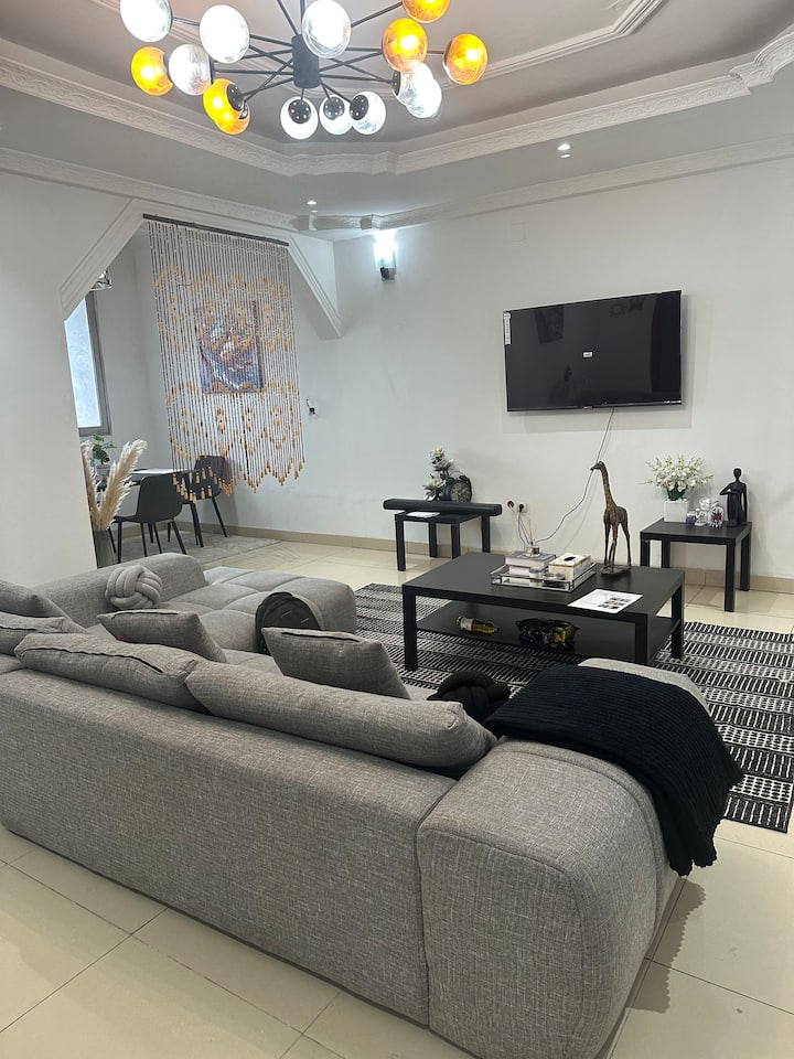 Appartement Spacieux 3 Chambres Proche Du Centre - Kinshasa