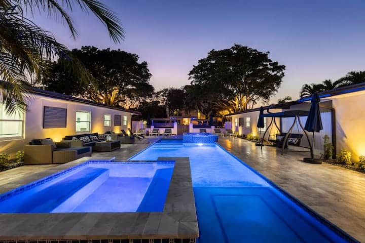 Seaside Escape Residences Llll - Fort Lauderdale, FL