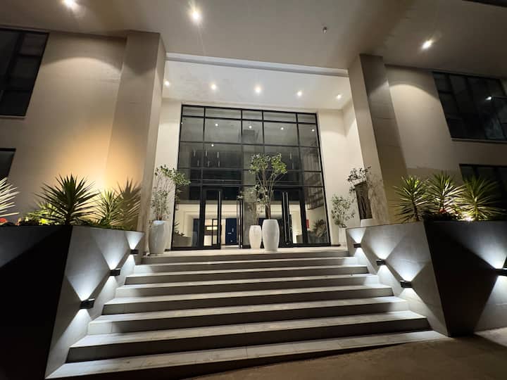 Modern 3-bedroom Apartment In Kazanchis Near Uneca - Ethiopia