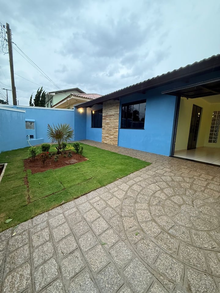 Casa Com 2 Quartos Próximo Ao Hospital Rocio. - Campo Largo