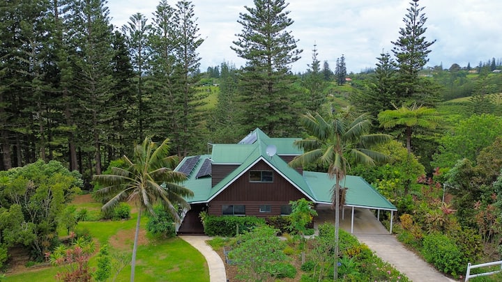 Cascade View - 4 Bedroom House - Norfolk Island