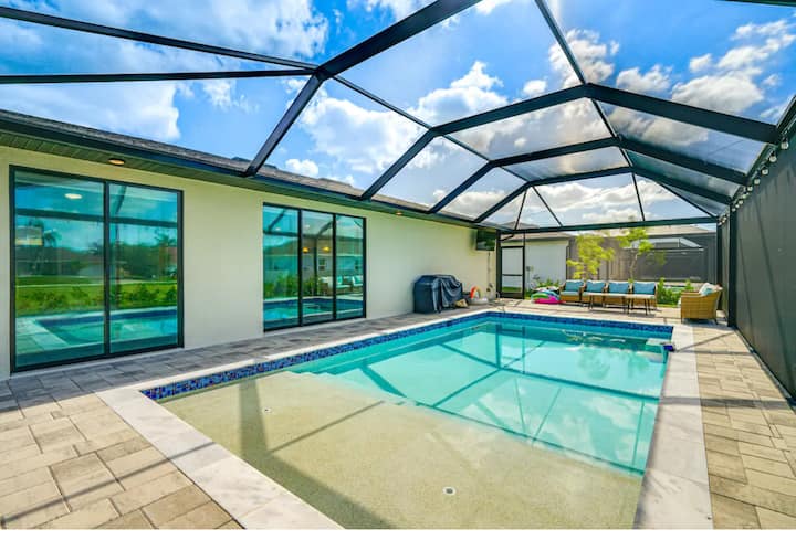 The Villa At Cape Coral - Cape Coral, FL