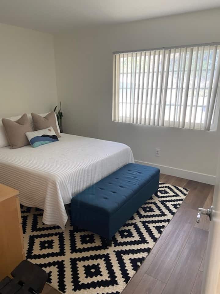 Bright + Cozy Room Retreat - Chula Vista, CA