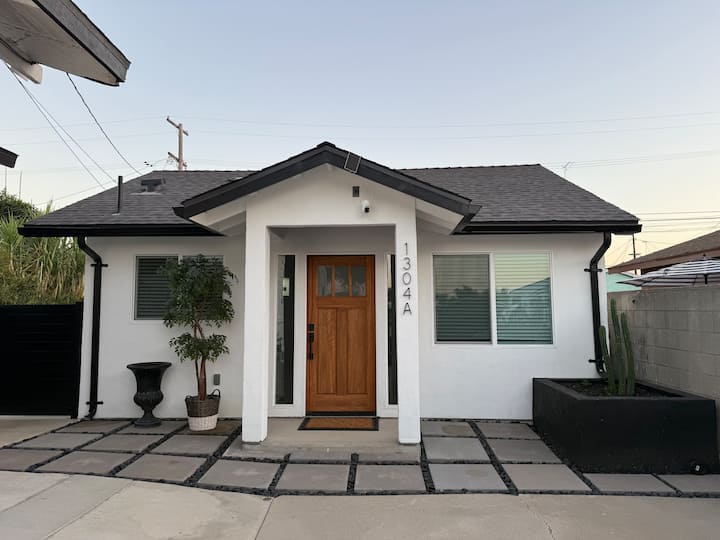 Casita Blanca Of Lb - Carson, CA