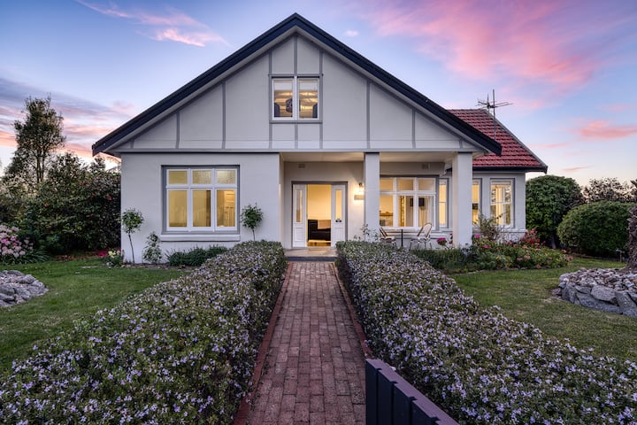 Talina - History In The Heart Of St Helens - St Helens