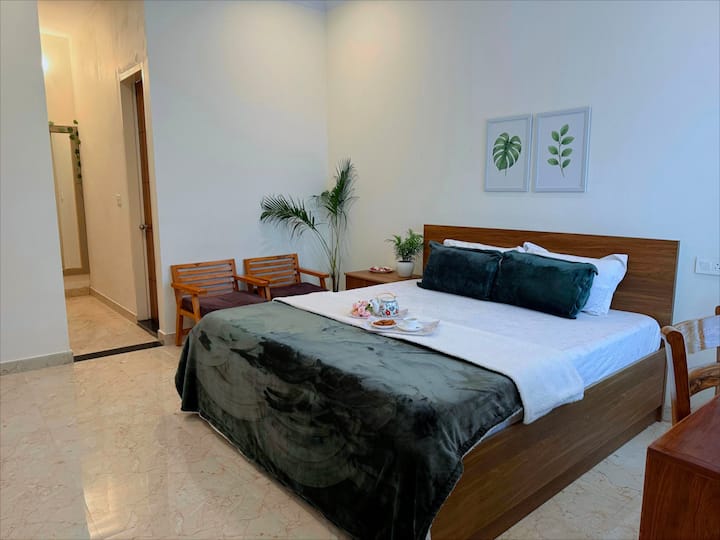 Peace- First Floor 3 Bhk By Wabi Sabi + Terrace - Dehradun