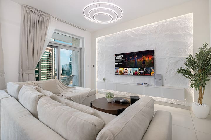 Burj View / 5 Min Walk To Dubai Mall / Ps5! / 2bed - Dubái